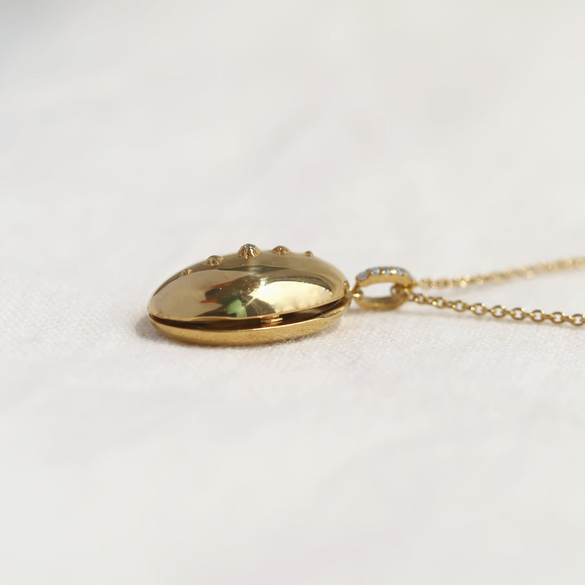 Swan lake locket necklace – TED&MAG JEWELRY STUDIO