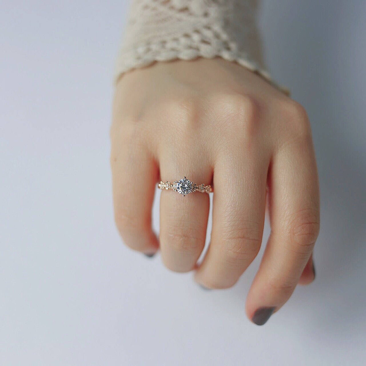 Flower solitaire ring – TED&MAG JEWELRY STUDIO